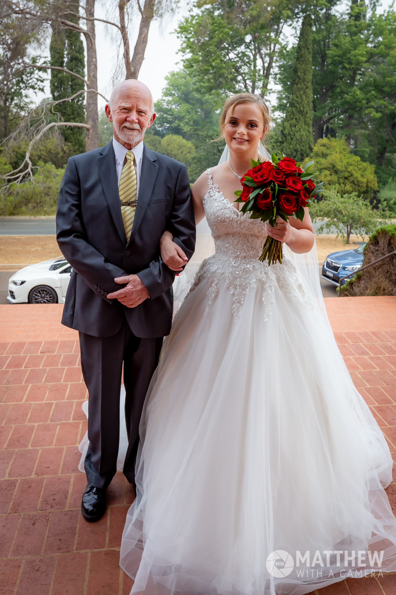 Catherine & Nathan | Duntroon, ACT - Matthew With A Camera